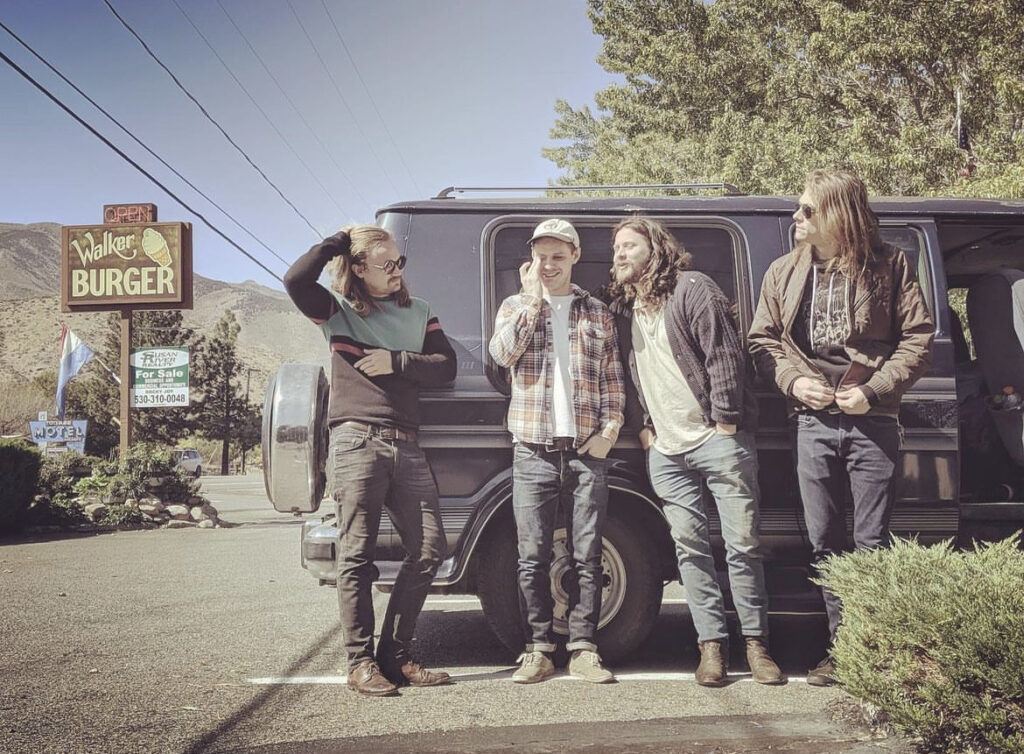 Live Music Sunday with Farrow & the Peach Leaves - Horse & Plow